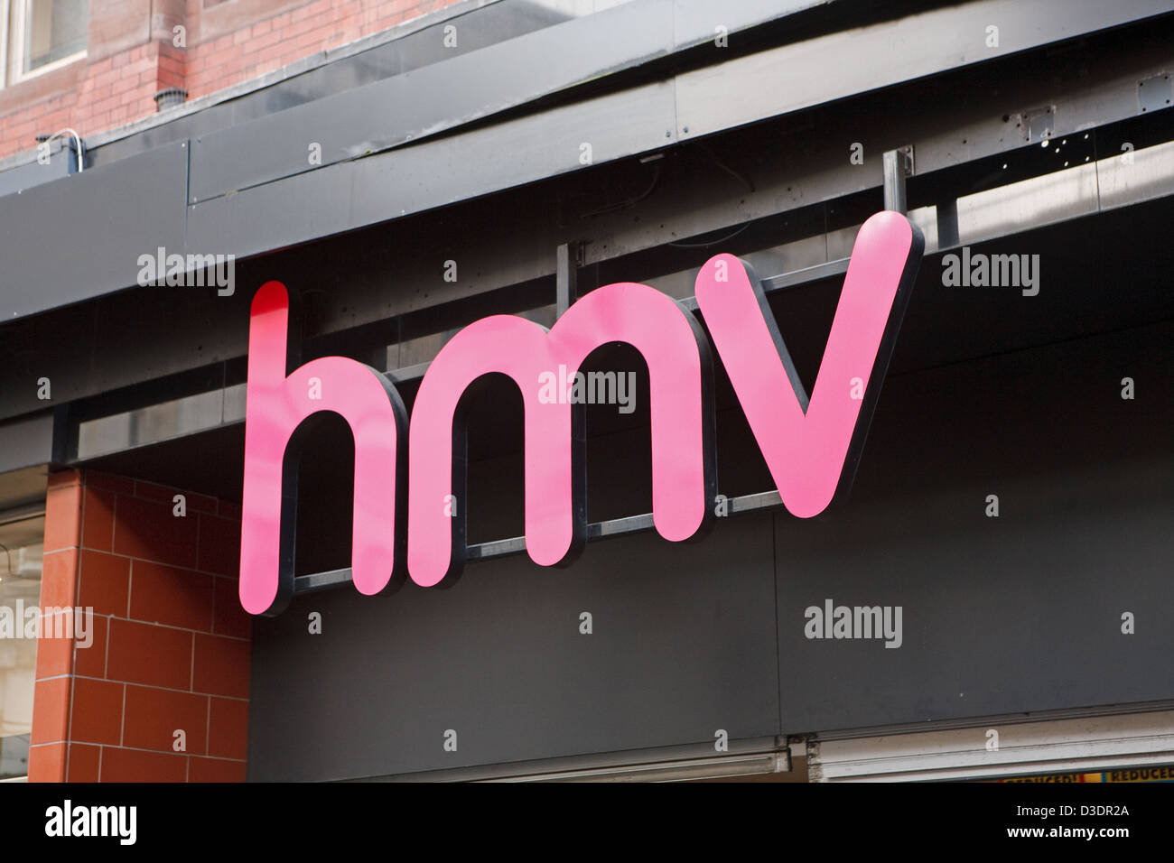 Hmv store closing down hi-res stock photography and images - Alamy