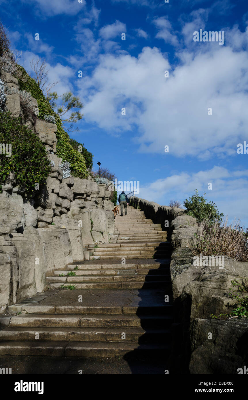 Cliff face overhang hi-res stock photography and images - Alamy