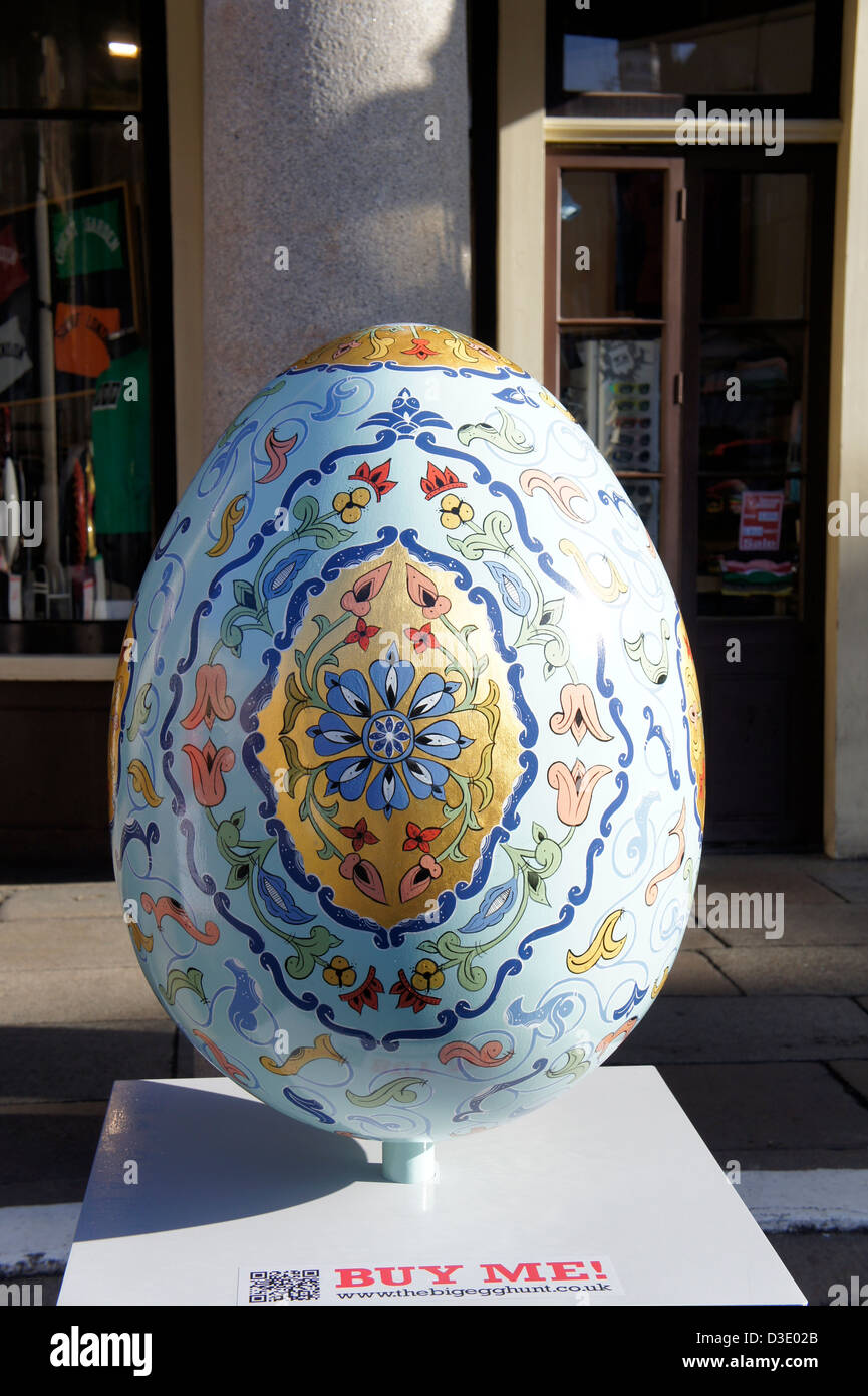 Giant easter egg hi-res stock photography and images - Alamy