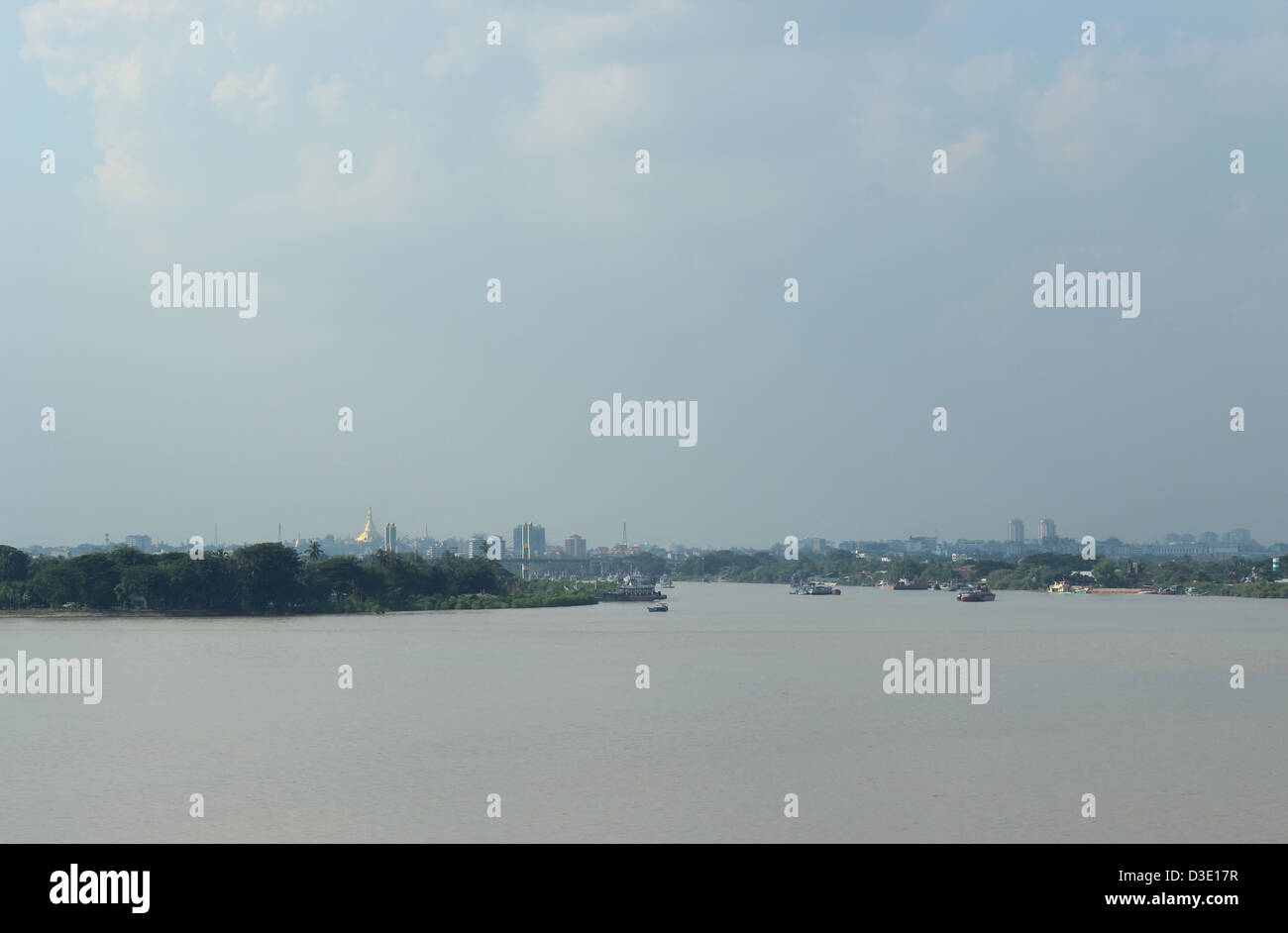 Burma river port hi-res stock photography and images - Alamy