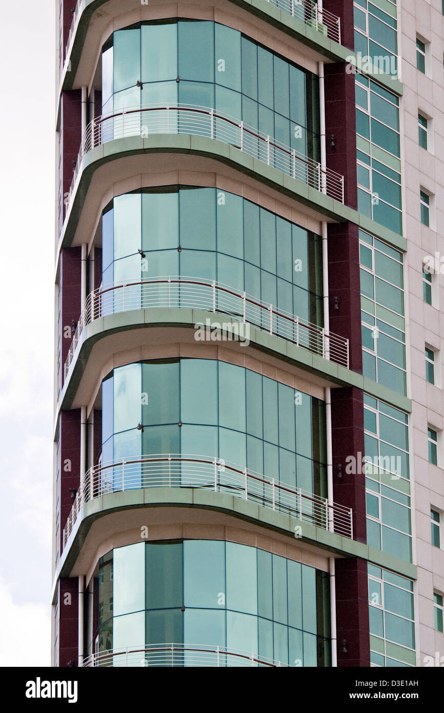 Glass detail view of the wall structure of a modern building Stock ...