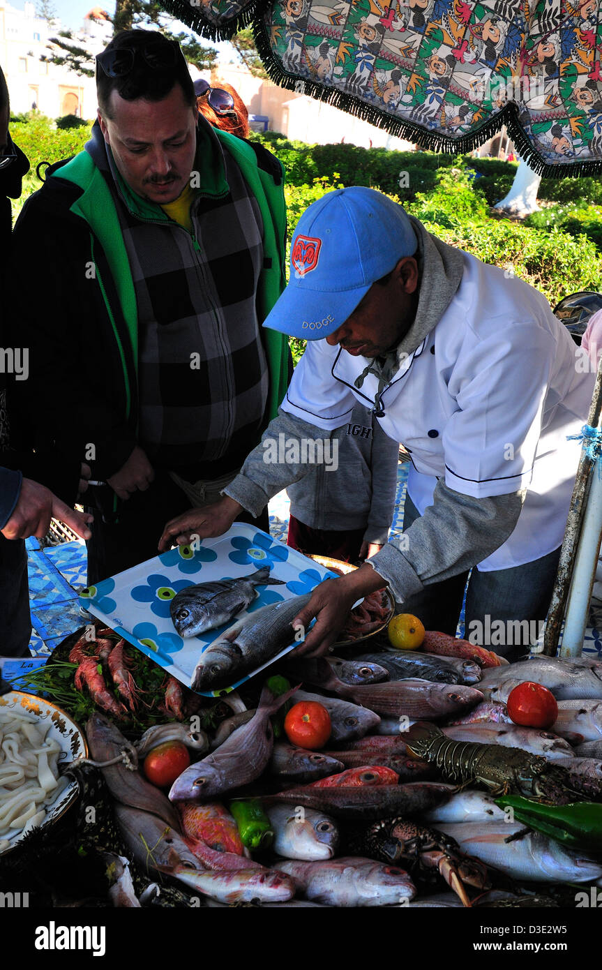 Essaouira fish market hi-res stock photography and images - Alamy