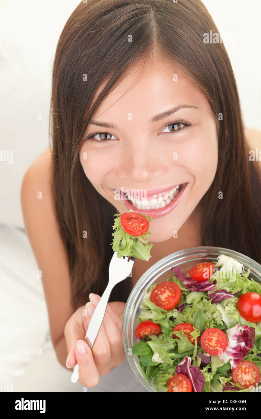 Eat eating salad salads hi-res stock photography and images - Alamy