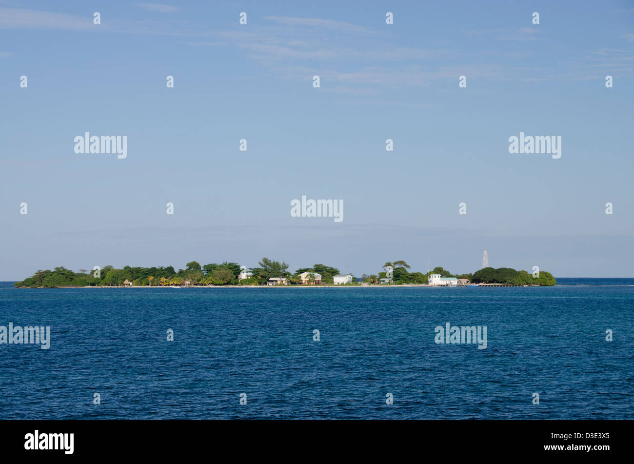 Sapodilla caye belize hi-res stock photography and images - Alamy