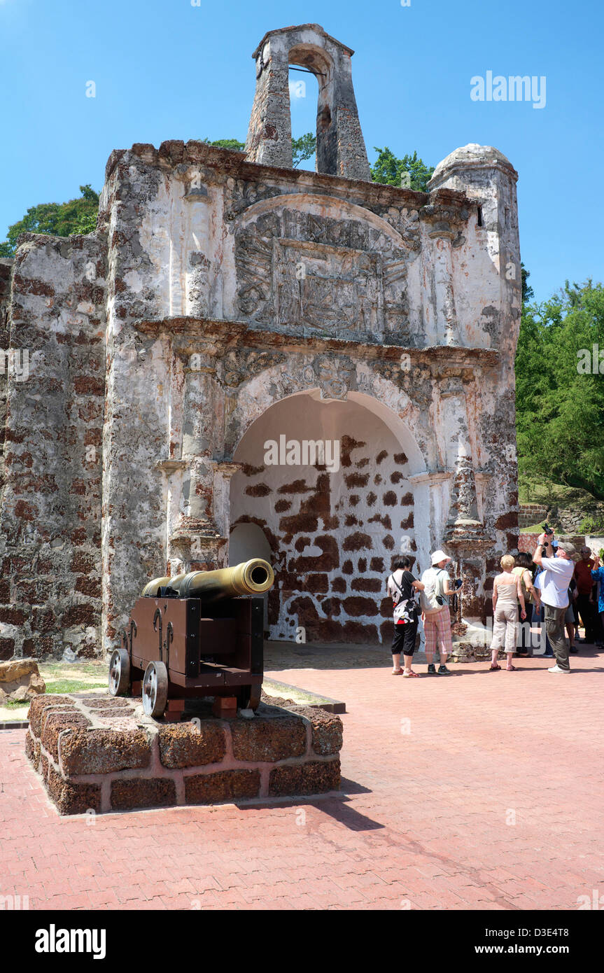Old portuguese fort hi-res stock photography and images - Alamy