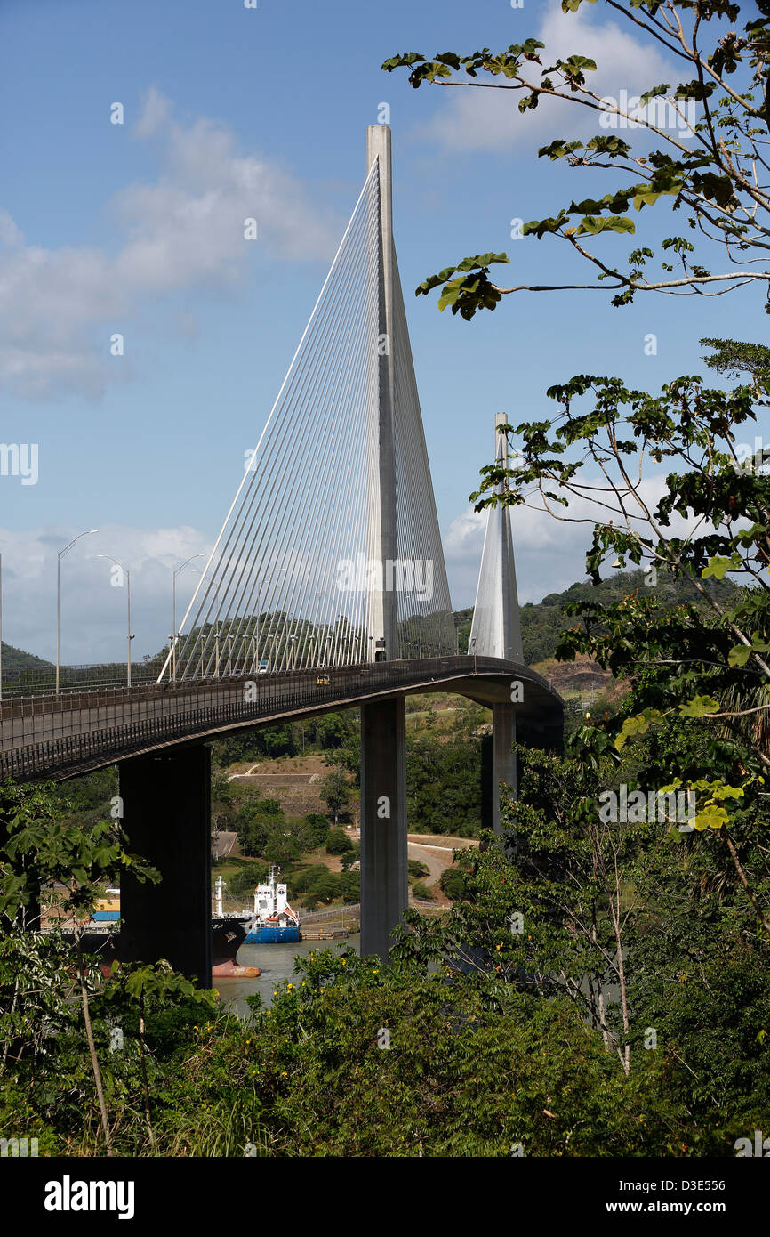 Centennial Bridge High Resolution Stock Photography and Images - Alamy