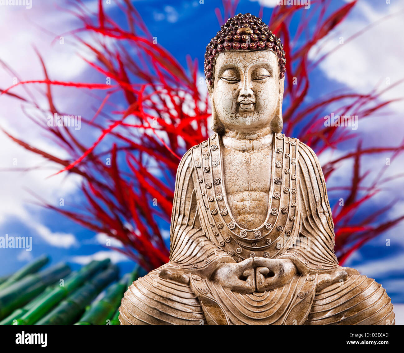 Portrait of a buddha statue Stock Photo - Alamy
