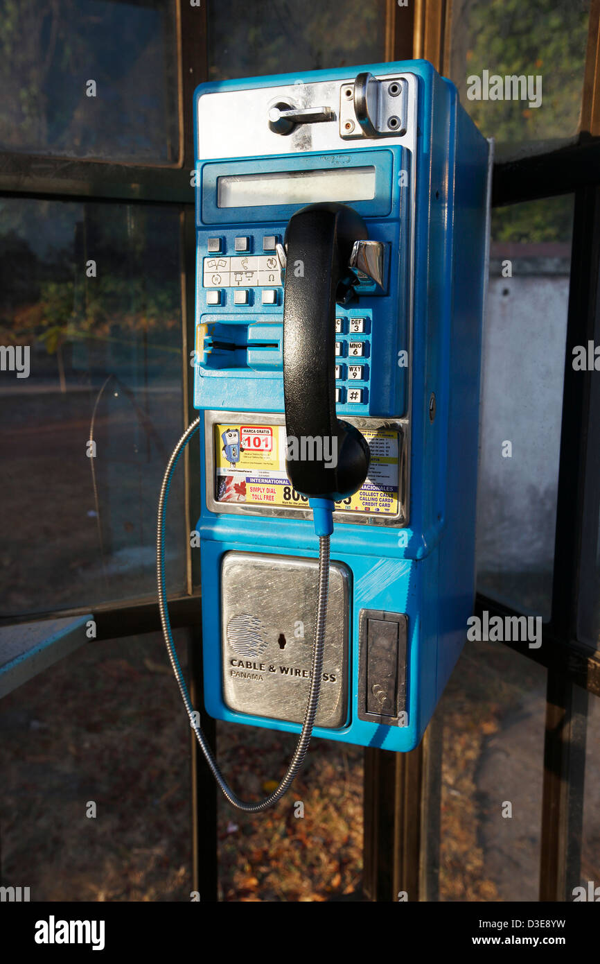 Pay phone booth hi-res stock photography and images - Alamy