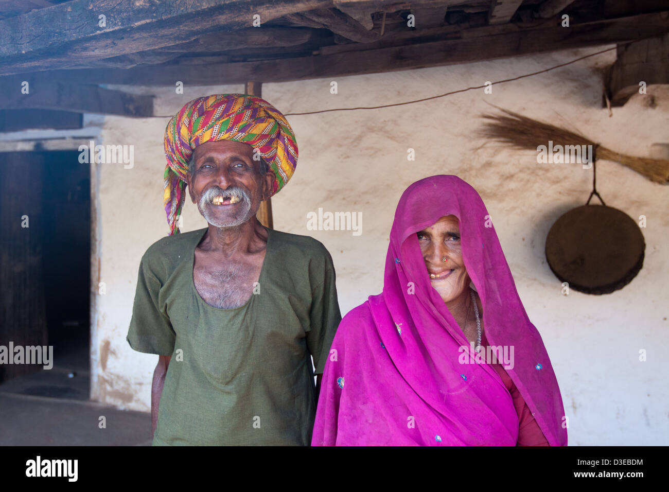 Rajasthani couple hi-res stock photography and images - Alamy