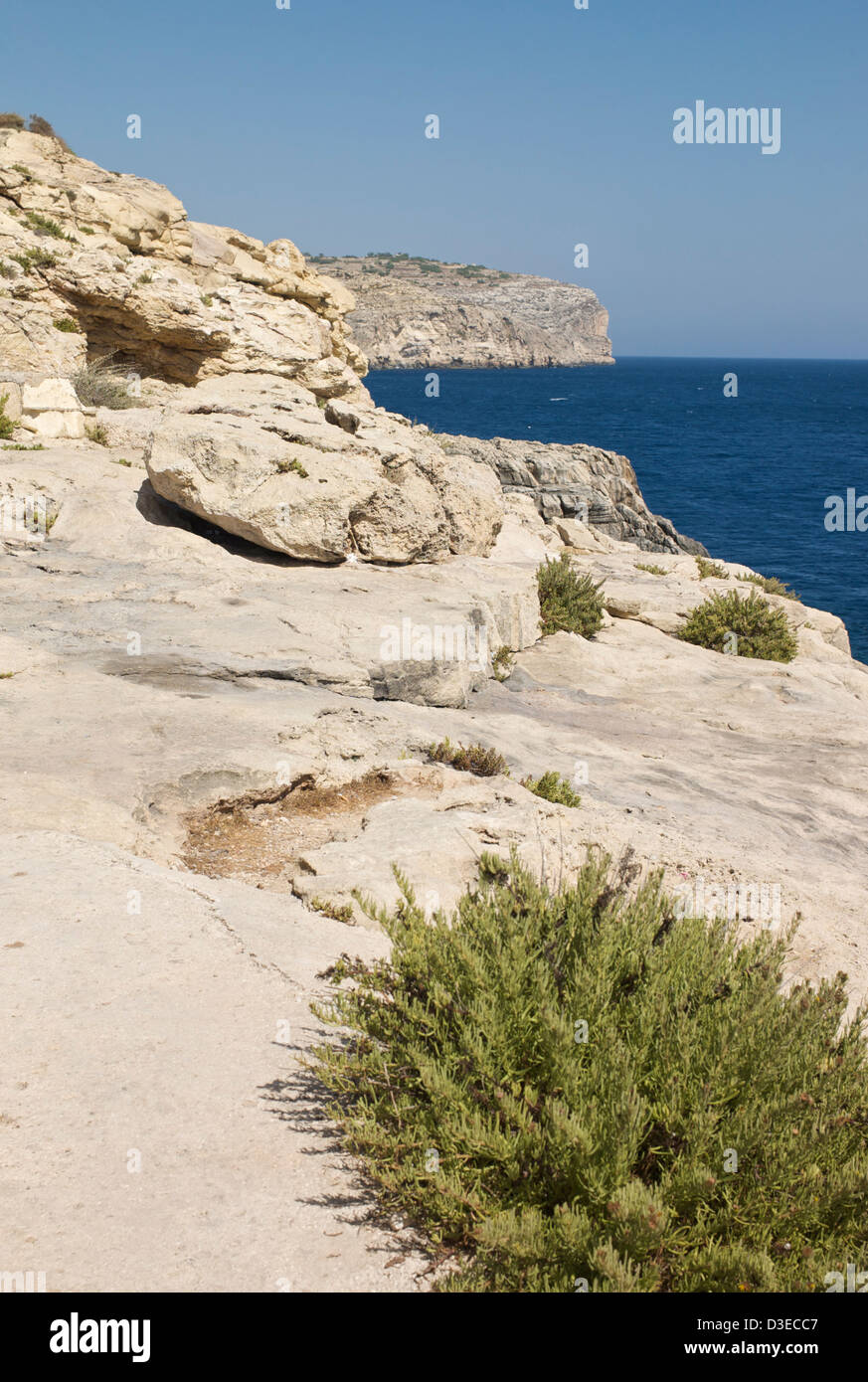 Rocky cliff edge over Mediterranean sea Stock Photo - Alamy