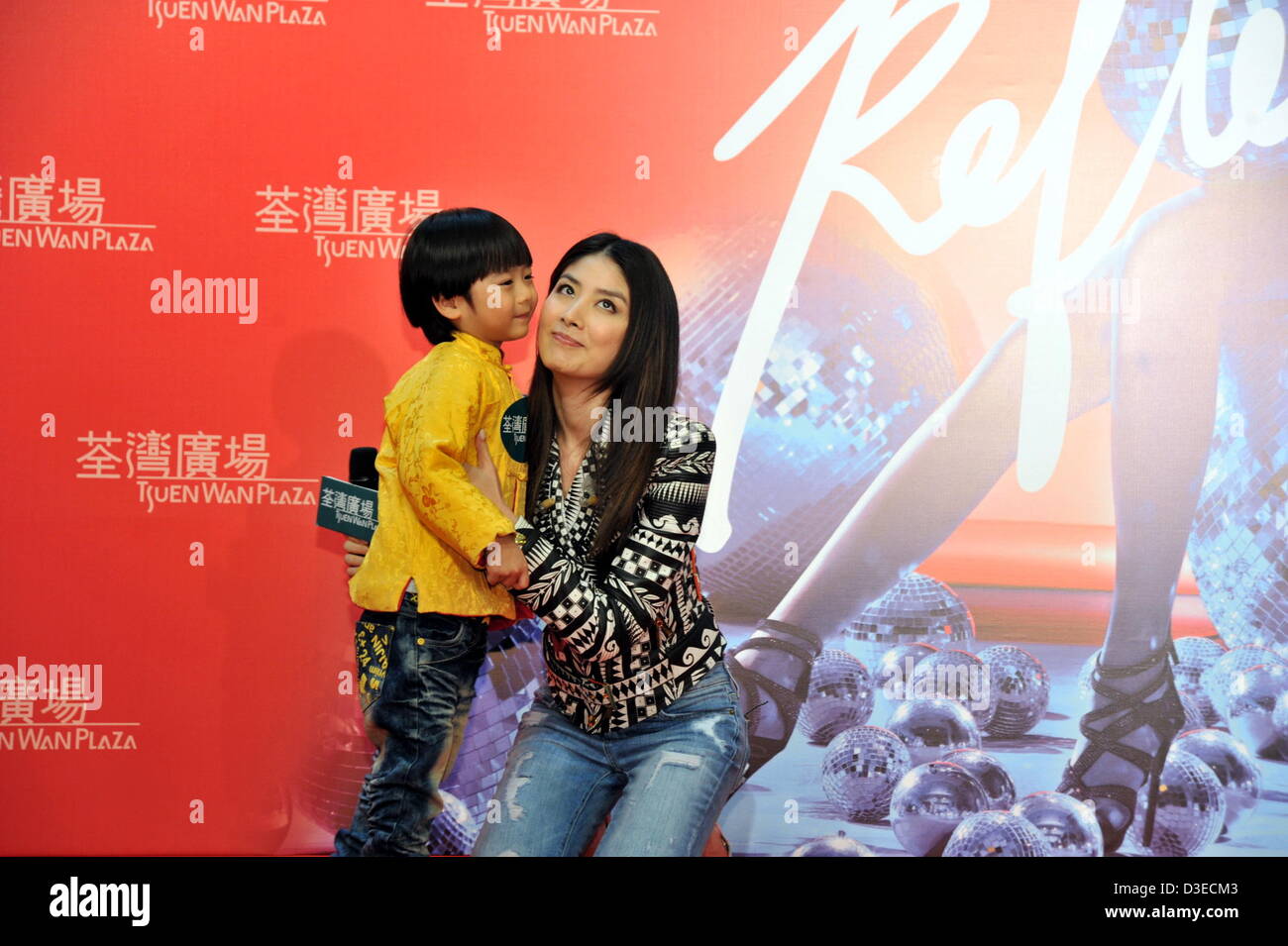 Kelly Chan's new album autograph signing activity in Hong Kong, China ...
