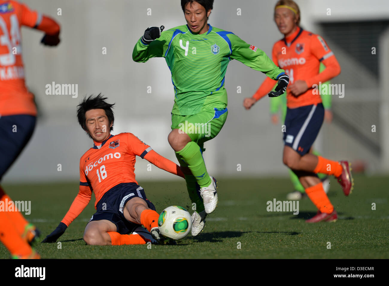 (L to R) Hayato Hashimoto (Ardija), Hirokazu Usami (Bellmare), FEBRUARY ...