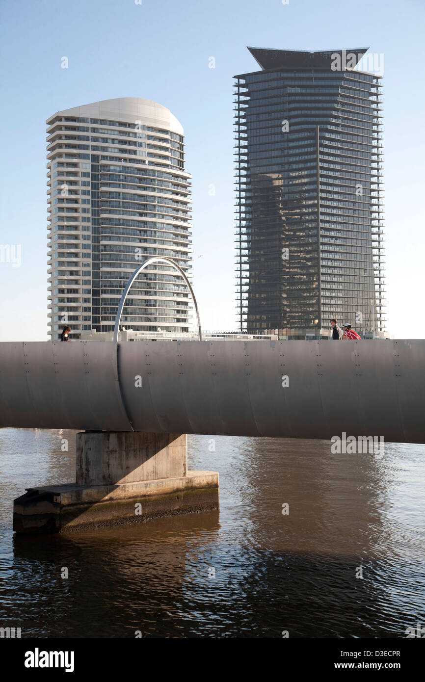 Pedestrian and cycleway Webb Bridge which crosses the Yarra River ...
