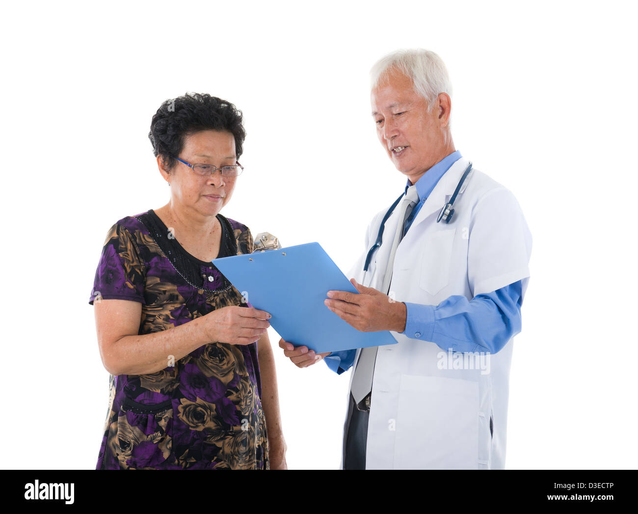 chinese senior doctor with patient Stock Photo - Alamy