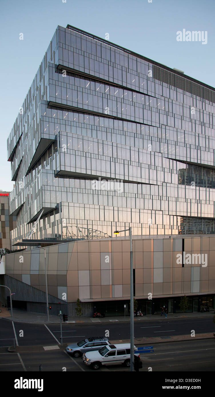 Channel 9 Building purpose-built, special frit pattern, high-tech ...