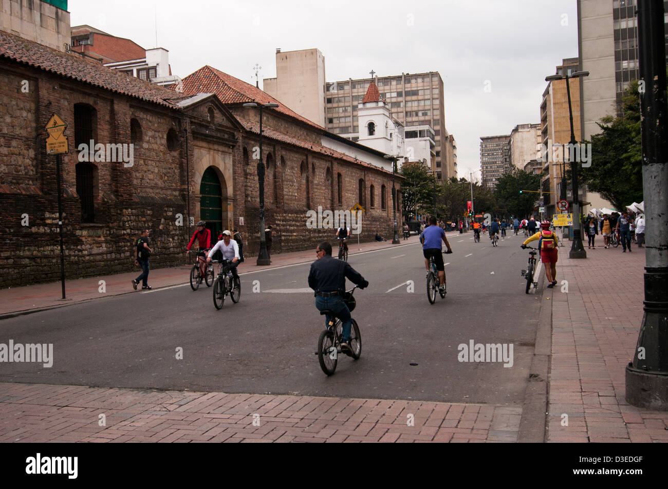 Ciclovia hi-res stock photography and images - Alamy