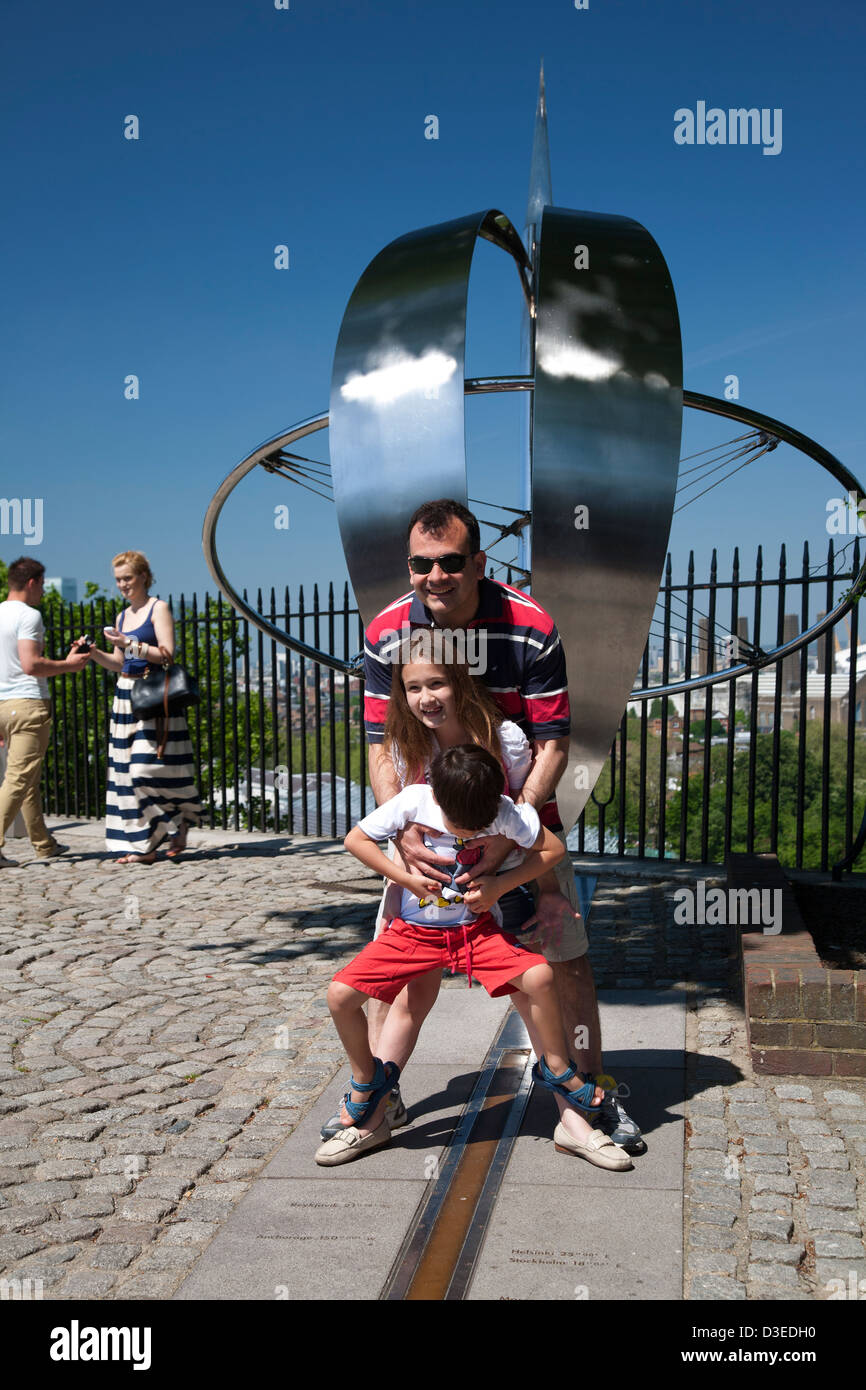 Prime meridian sculpture greenwich hi-res stock photography and images ...