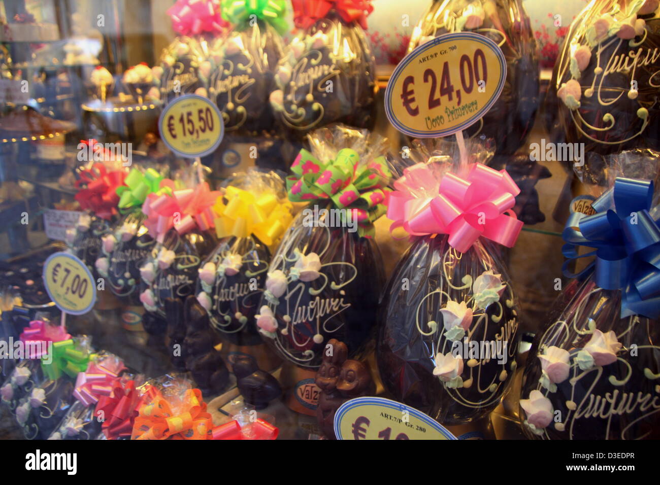 Easter Eggs Window Display High Resolution Stock Photography and Images ...