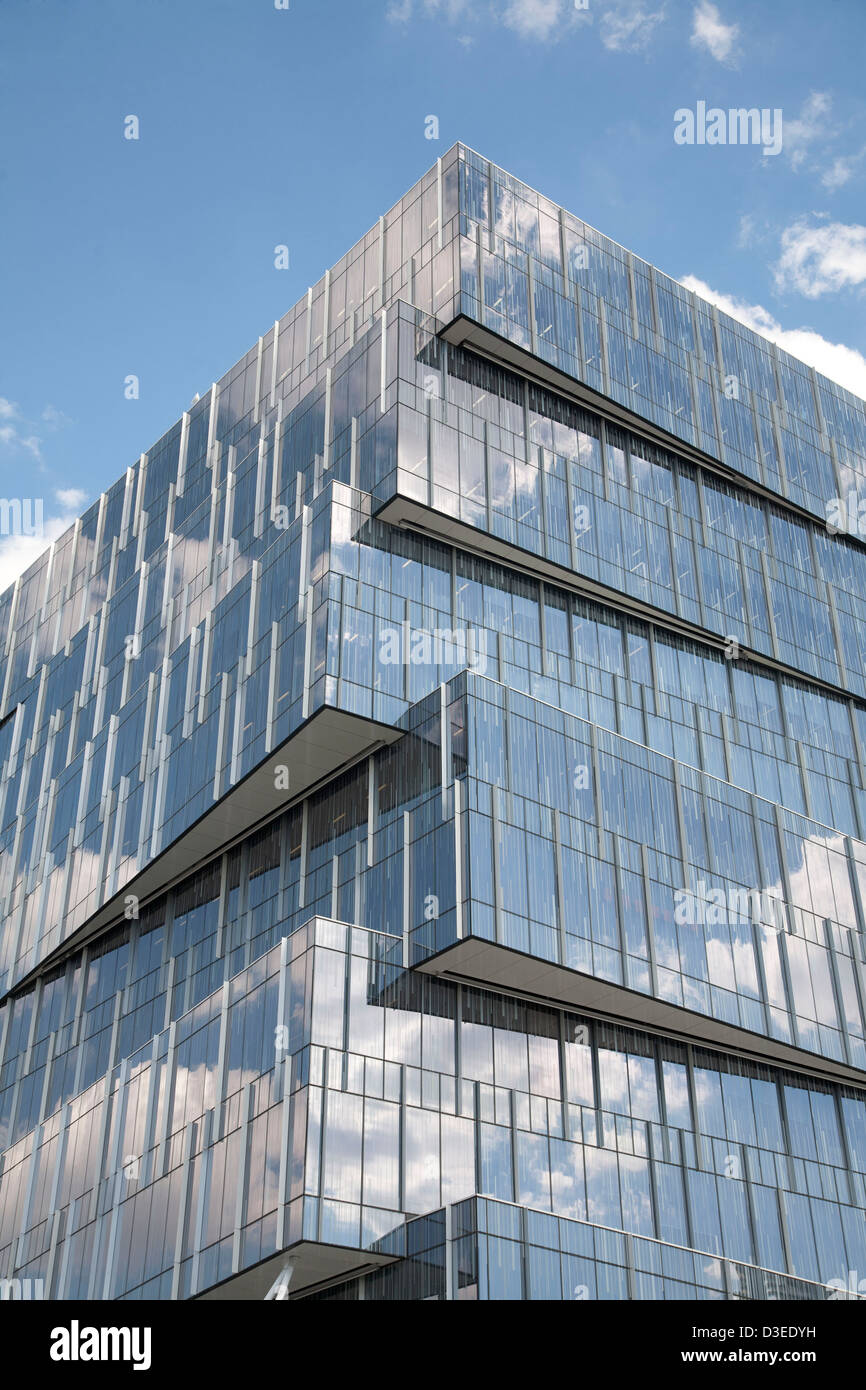 Channel 9 Building purpose-built, special frit pattern, high-tech ...