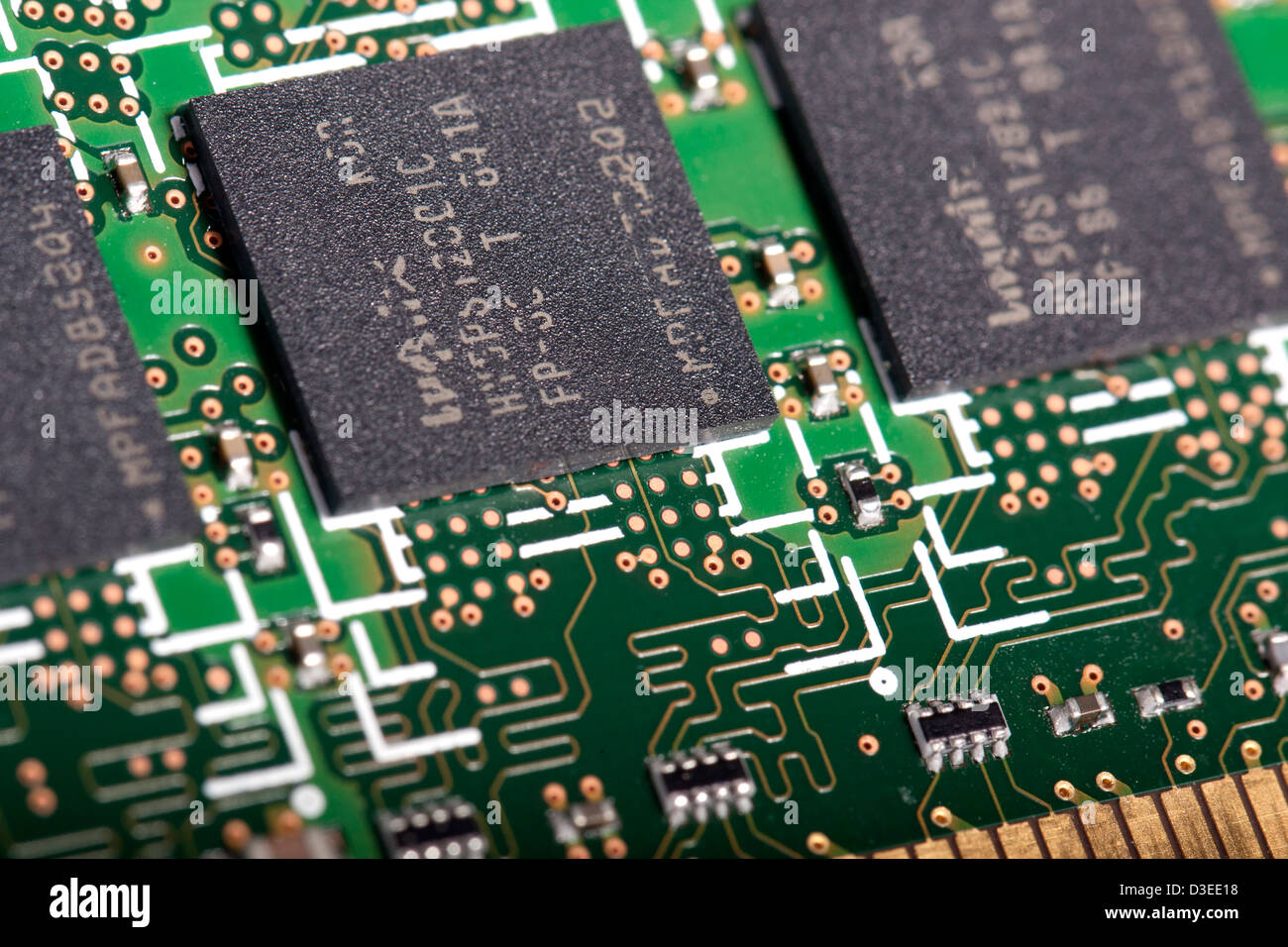 close view of the circuits of a modern computer memory chip Stock Photo ...