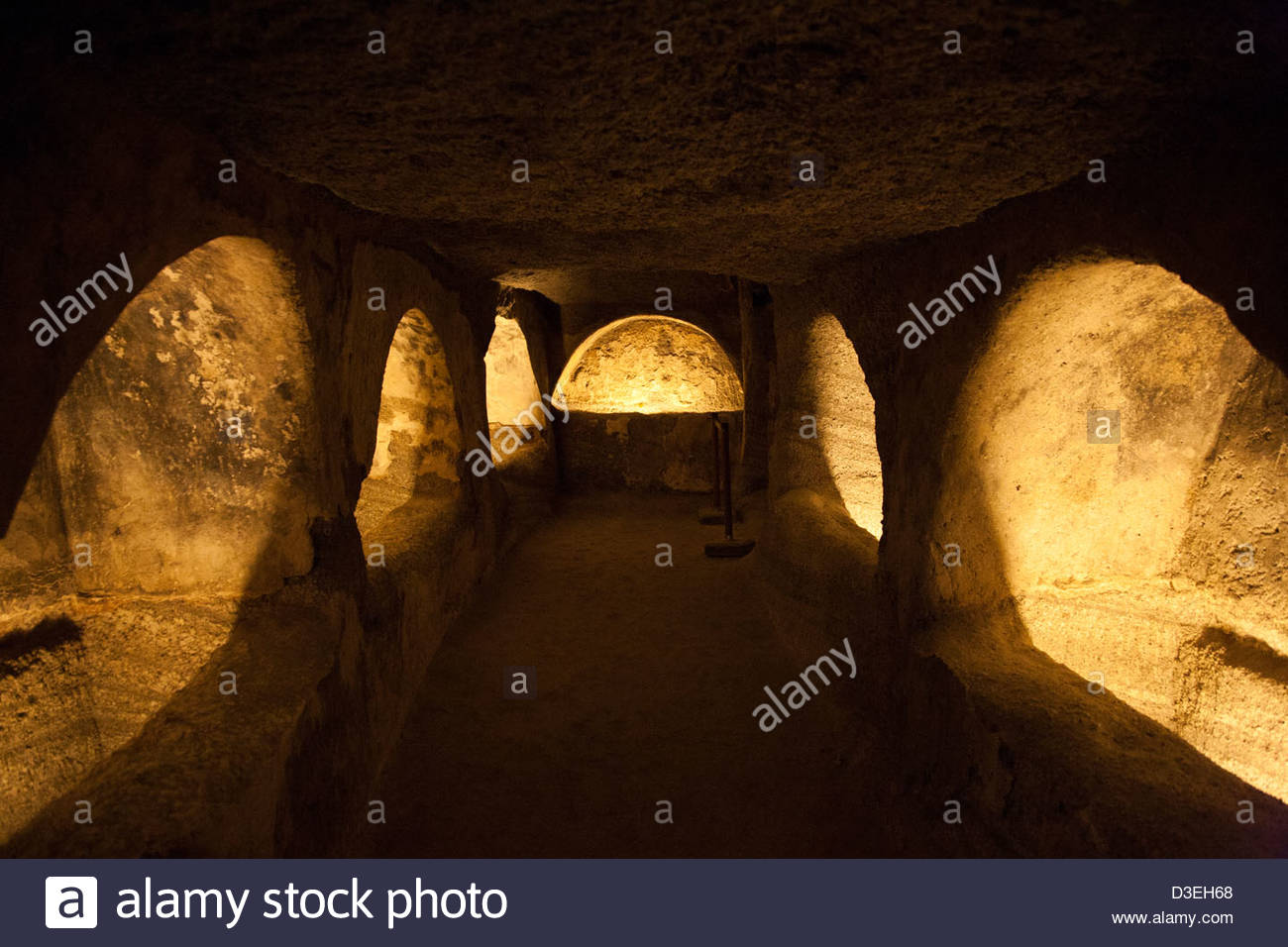 Catacombs High Resolution Stock Photography and Images - Alamy