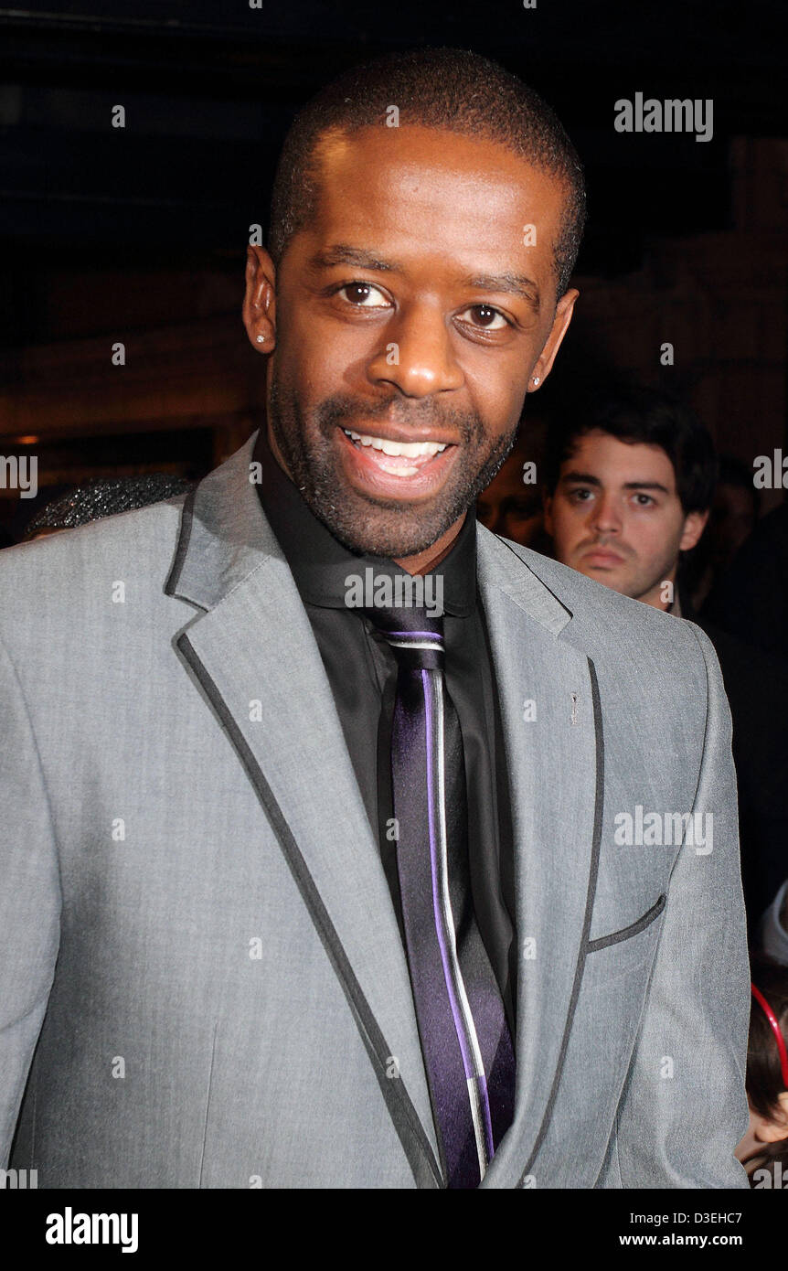 Adrian lester theatre hi-res stock photography and images - Alamy