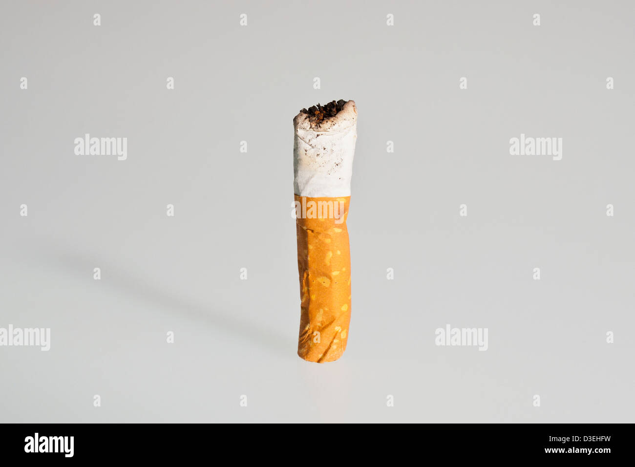 Unlit cigarette hi-res stock photography and images - Alamy