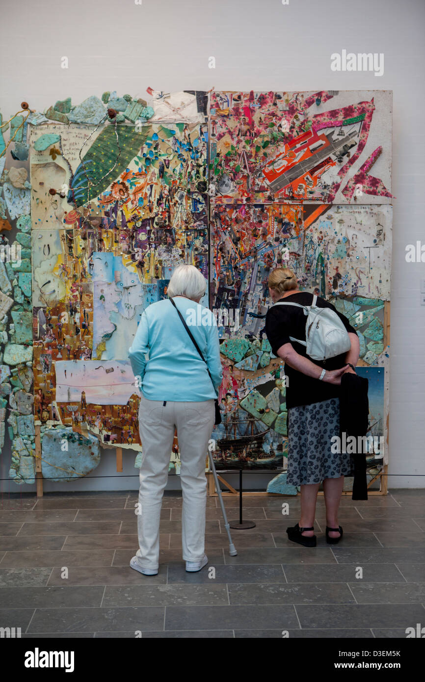 Admire art hi-res stock photography and images - Alamy