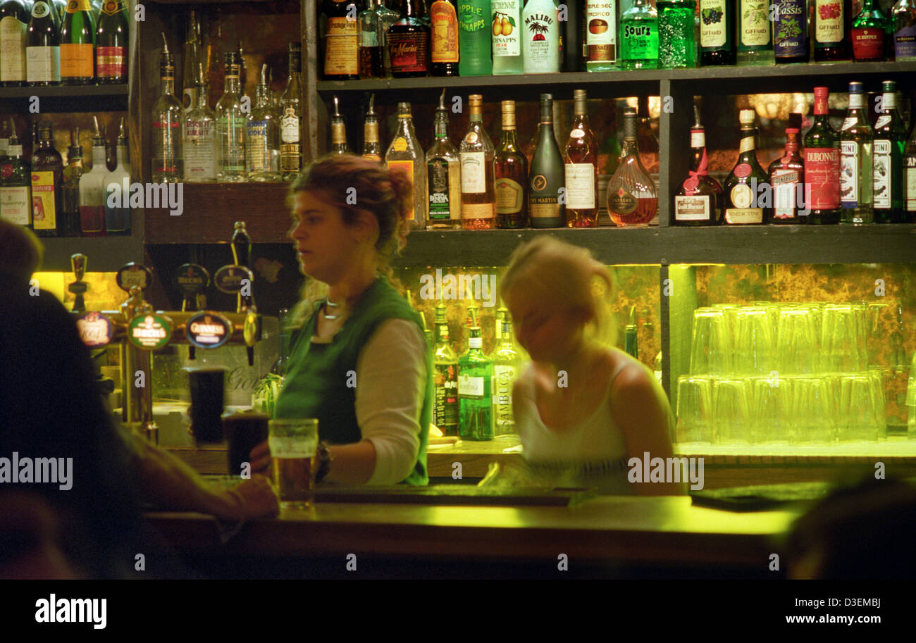 Club barmaid hi-res stock photography and images - Alamy