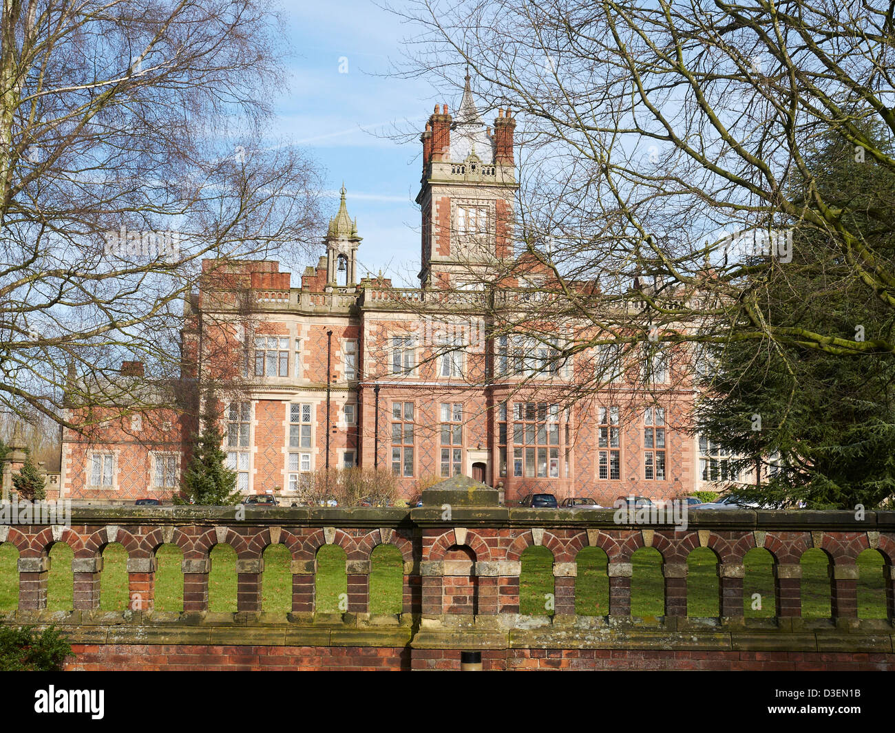Crewe hall cheshire hi-res stock photography and images - Alamy