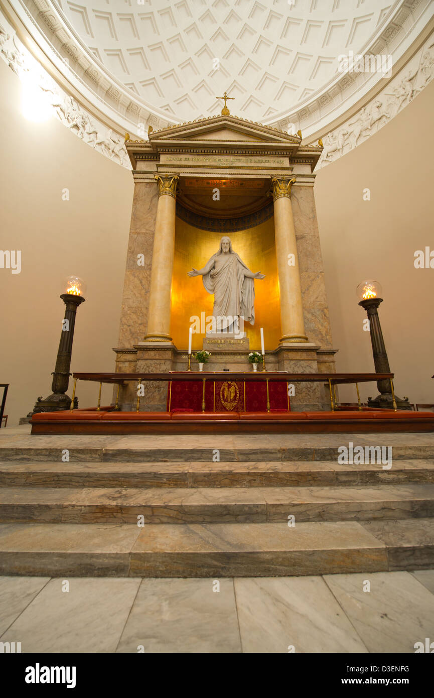 What Do Statues Symbolize In The Catholic Church at Melissa Lindstrom blog