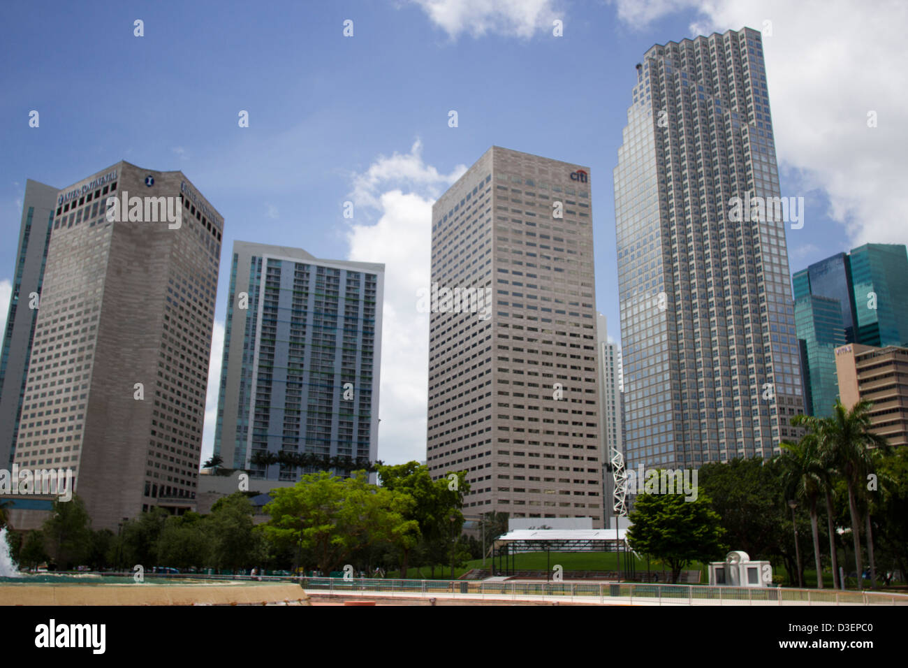 Spanish skyscraper skyscrapers hi-res stock photography and images - Alamy