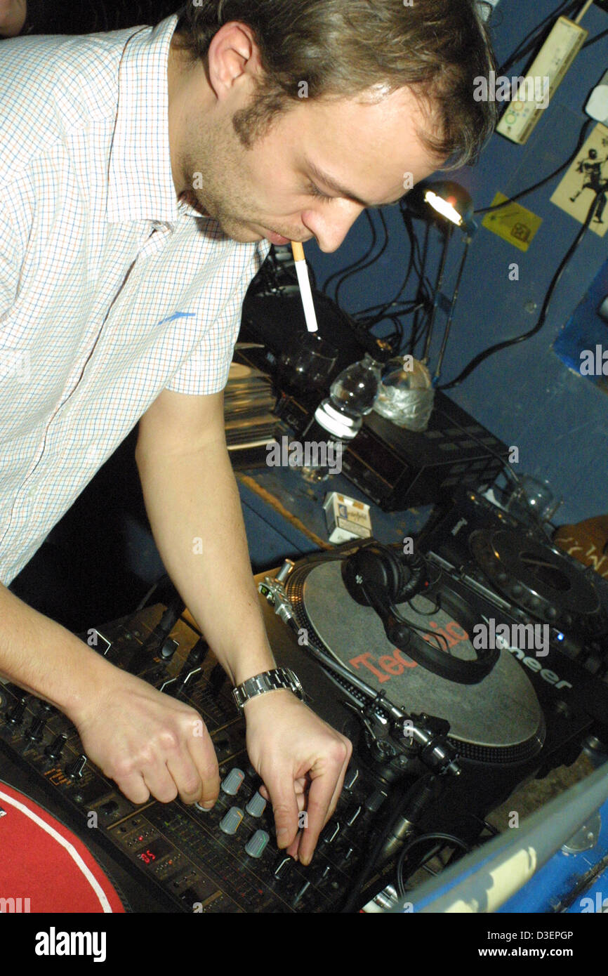 Bristol nightclub hi-res stock photography and images - Alamy