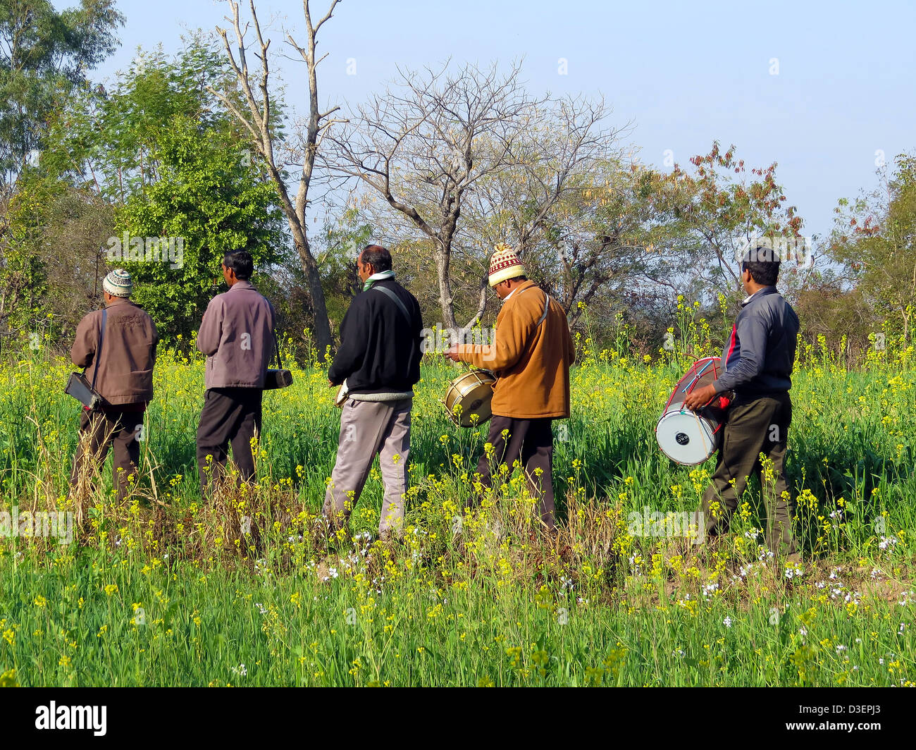 Indian wedding ceremony instrument hi-res stock photography and images ...