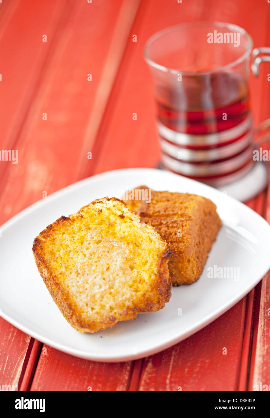 Toasted tea cake hi-res stock photography and images - Alamy