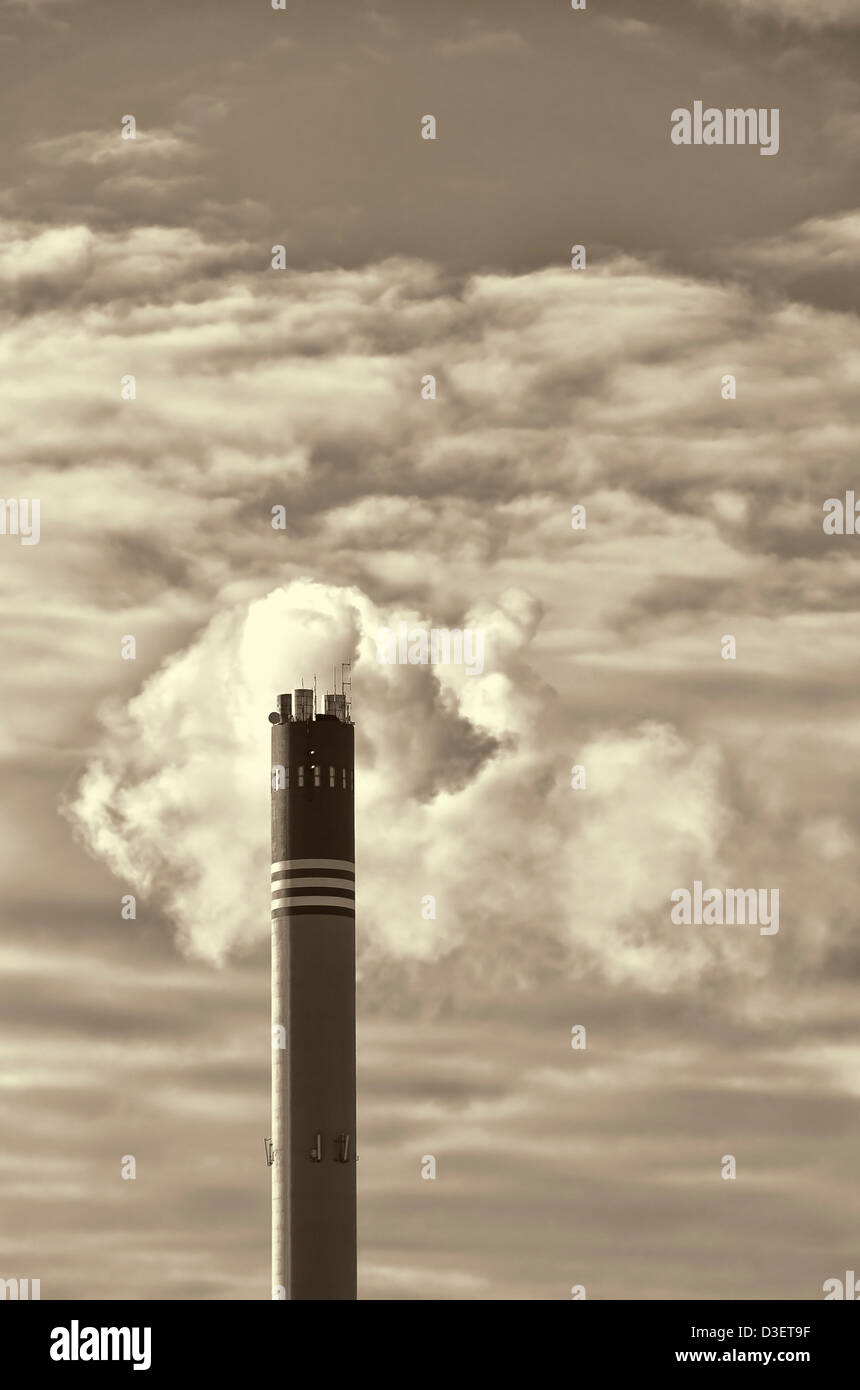 Exhaust funnel hi-res stock photography and images - Alamy