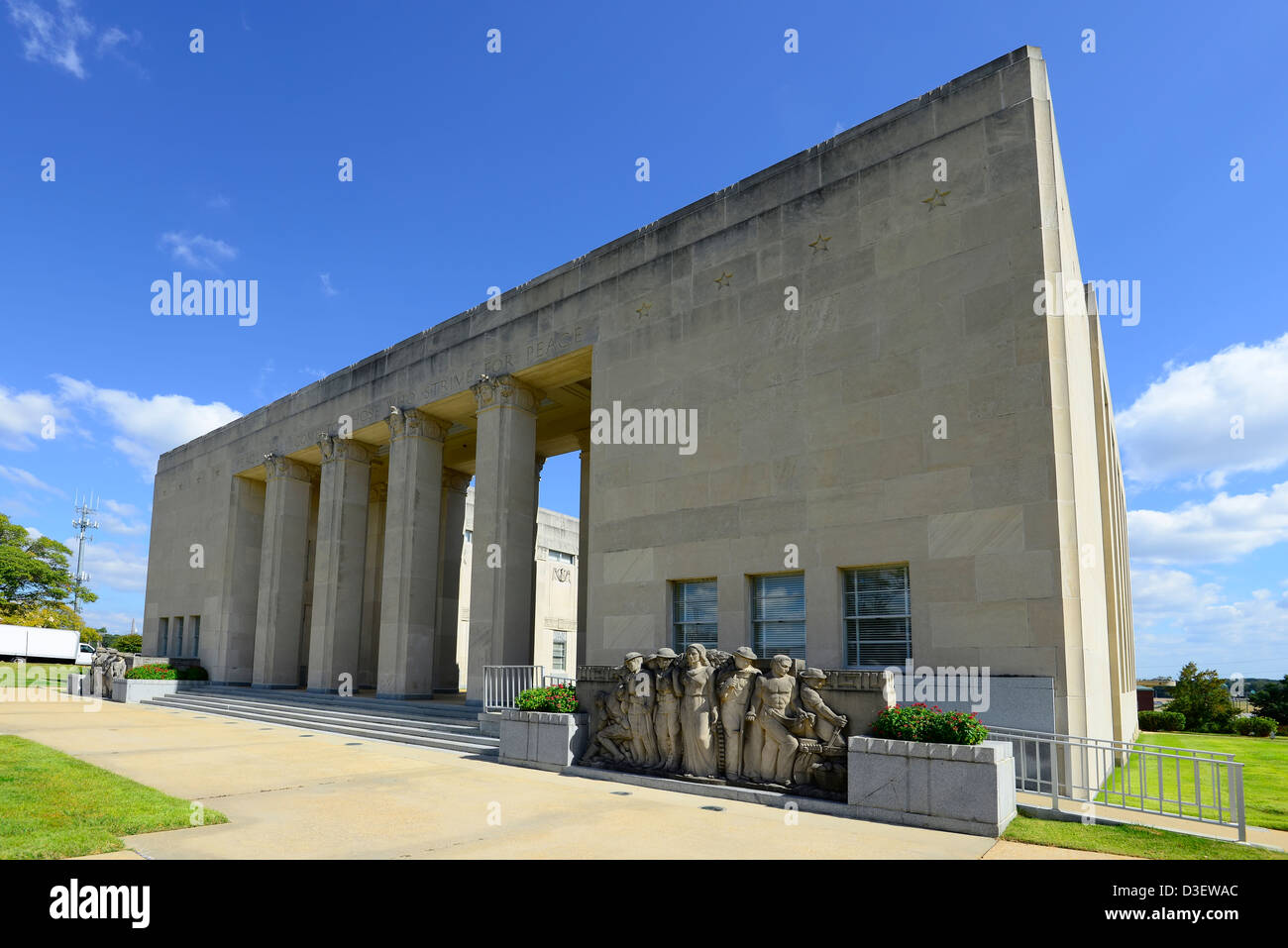 War memorial building jackson mississippi hi-res stock photography and ...