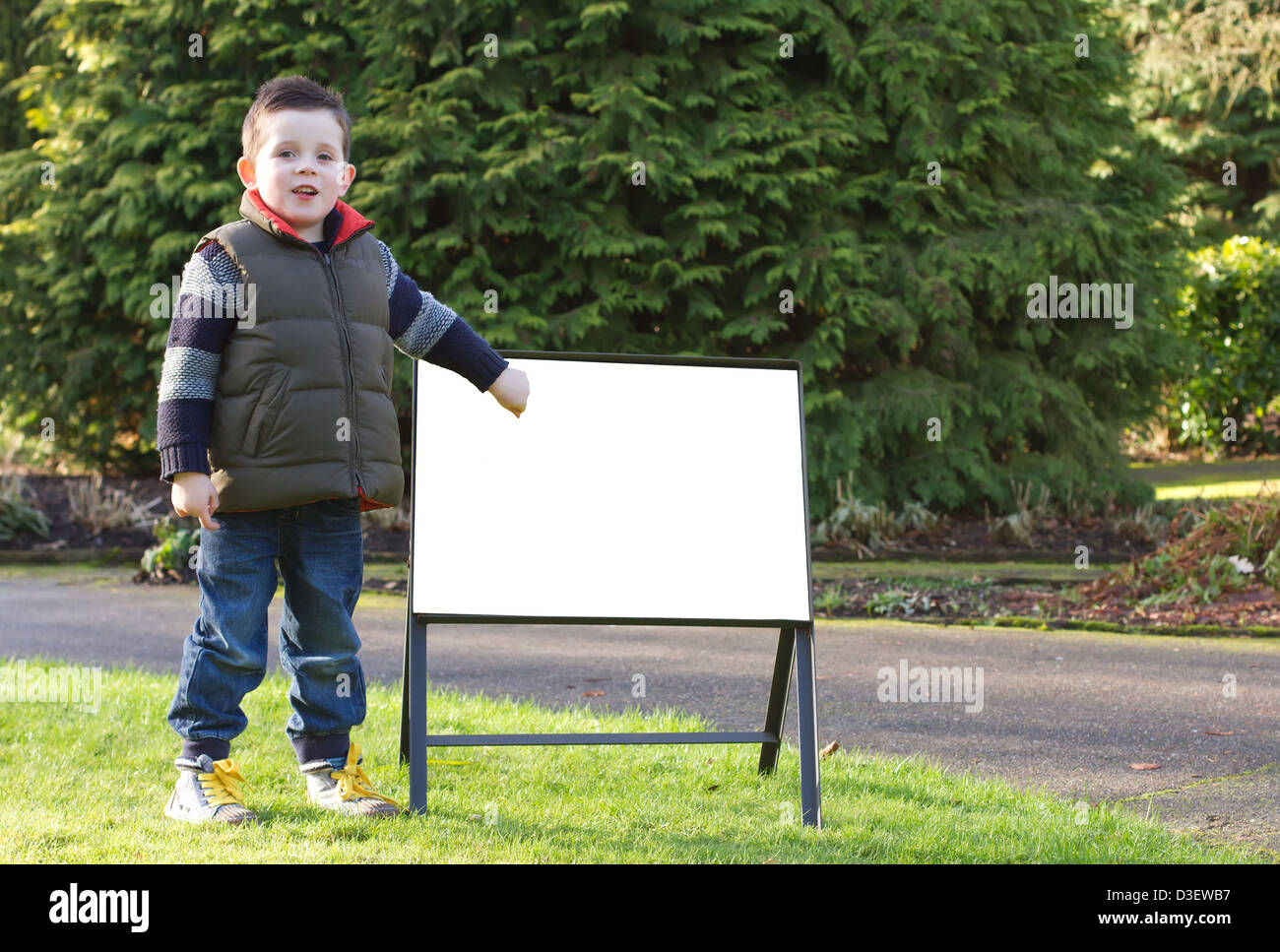 Child pointing hi-res stock photography and images - Alamy