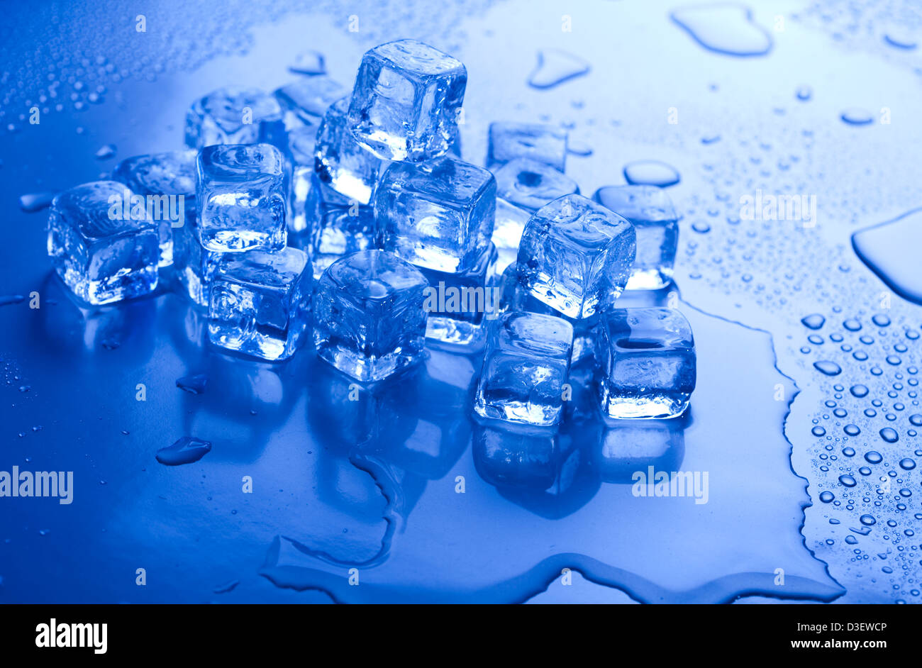 Blue background and ice cubes Stock Photo - Alamy