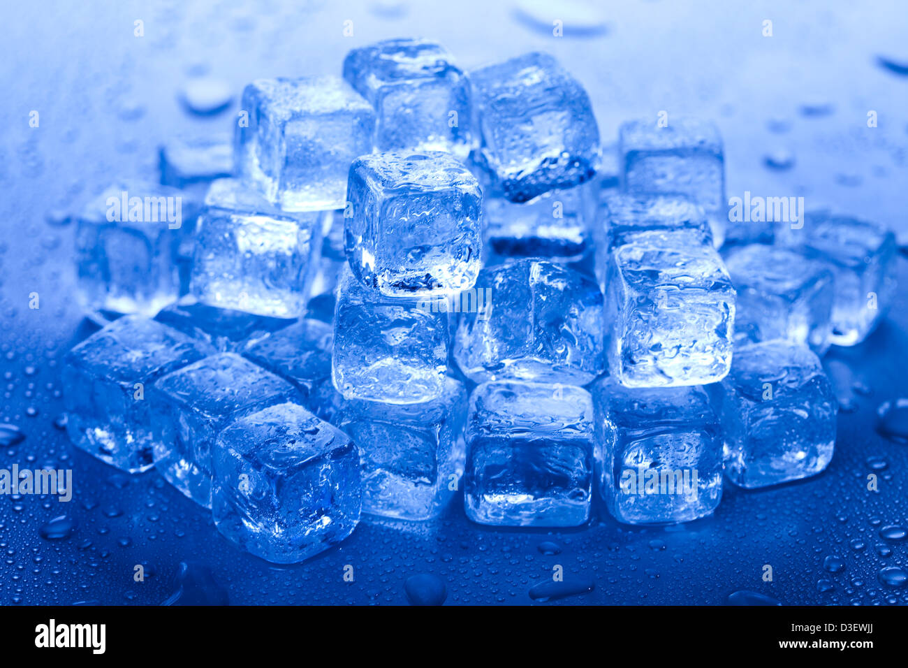 Cool and ice cubes Stock Photo - Alamy