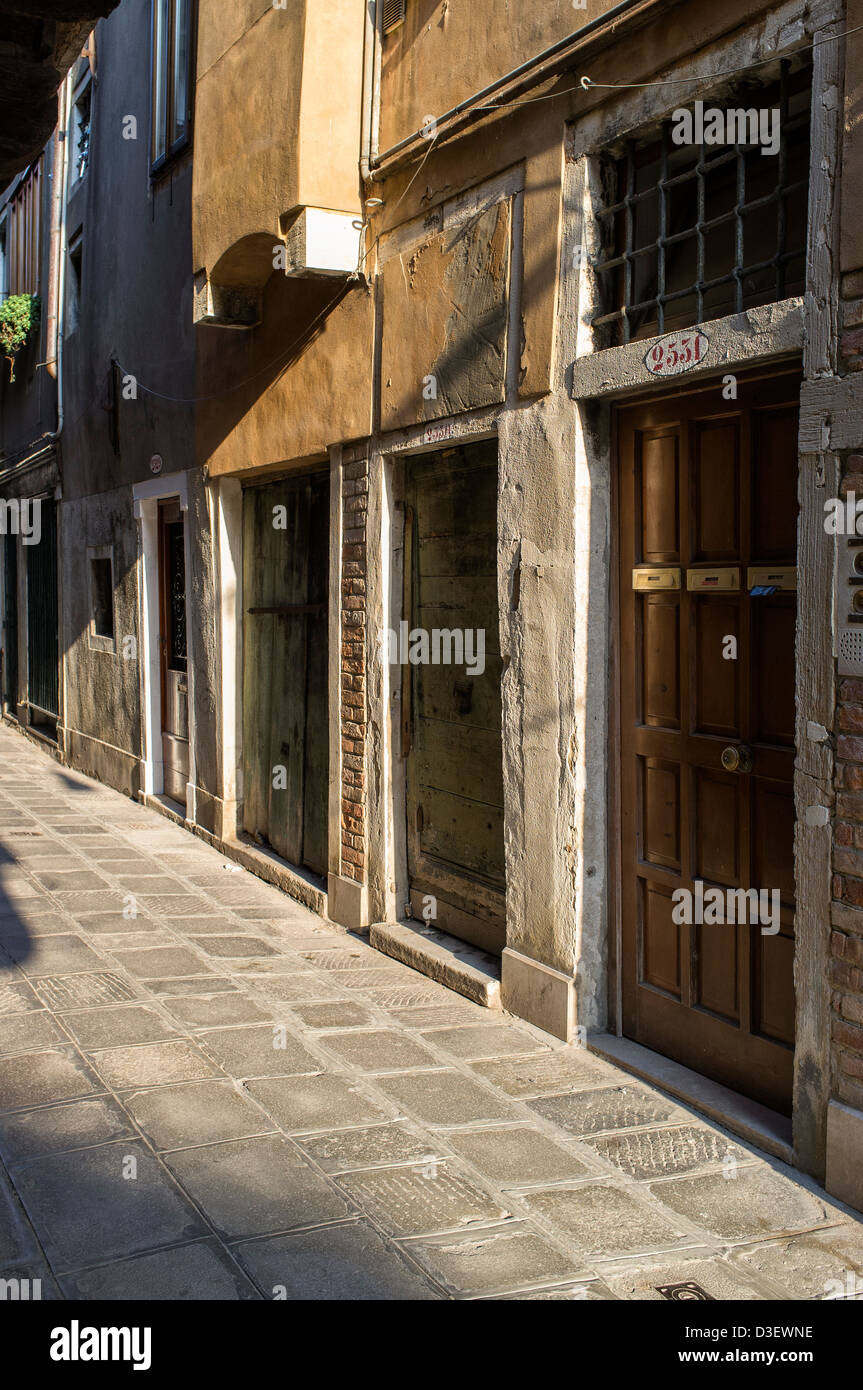 Paved alley paved street hi-res stock photography and images - Alamy