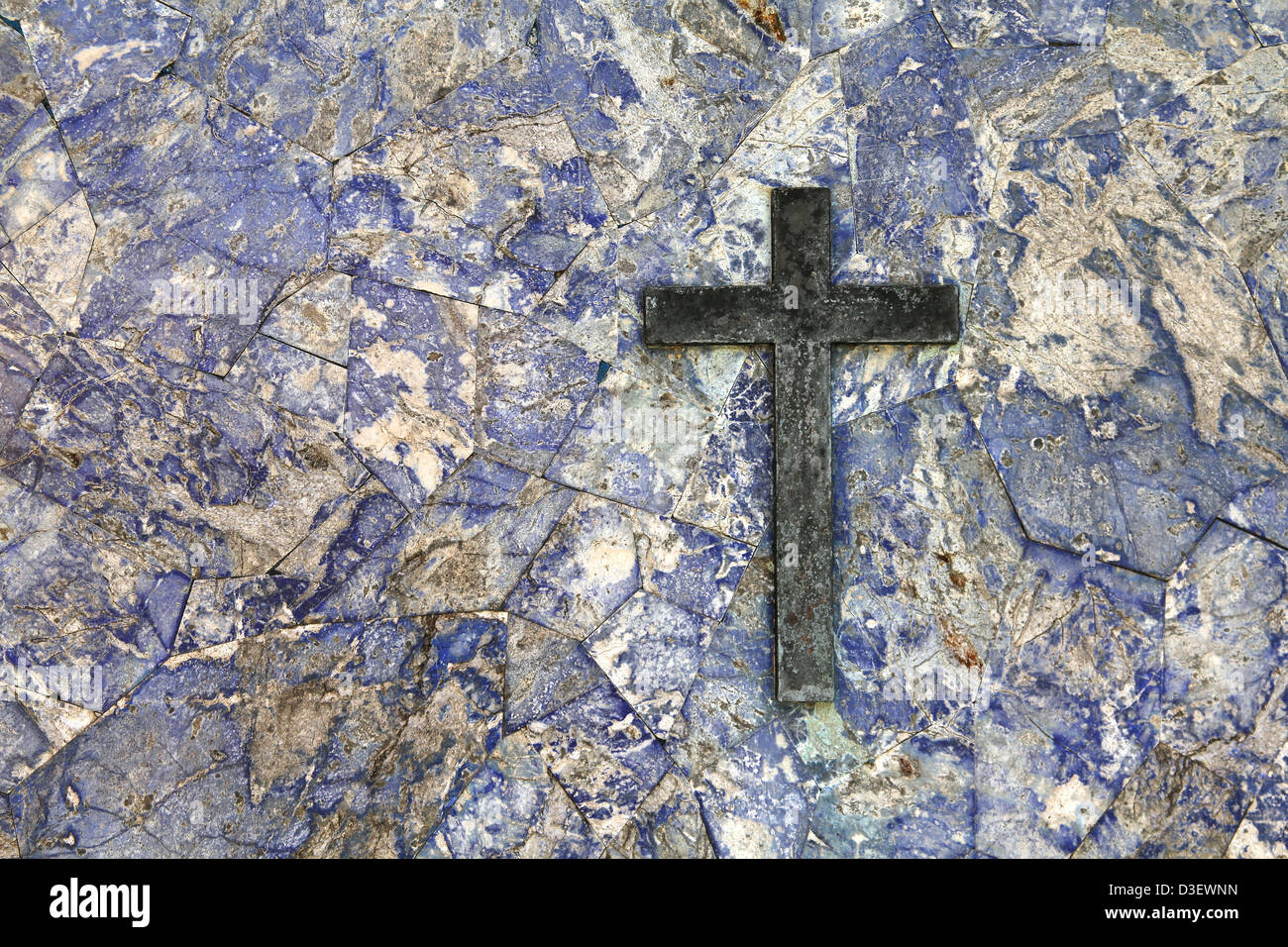 Christian cross marble stone hi-res stock photography and images - Alamy