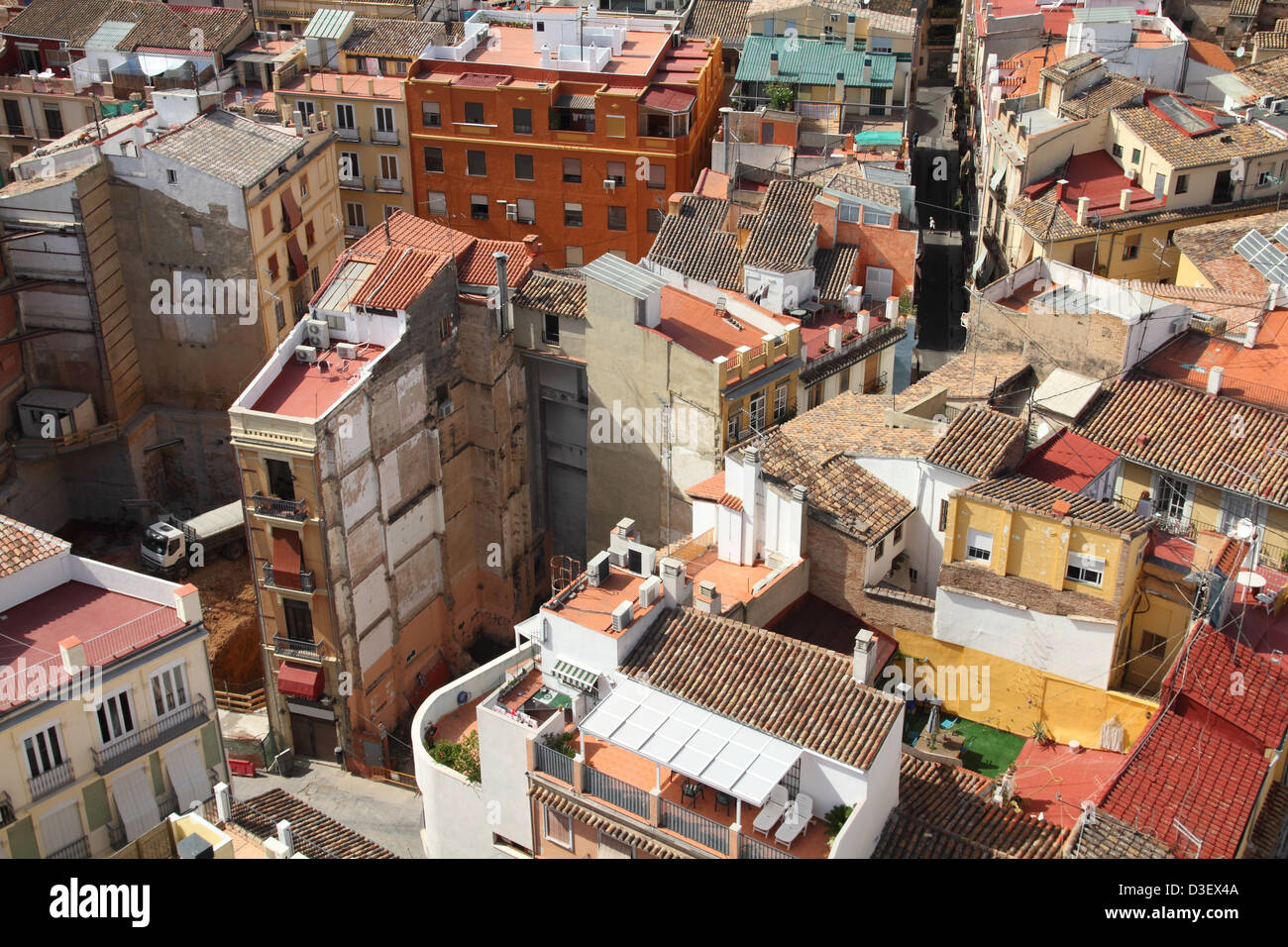 Valencia streets hi-res stock photography and images - Alamy
