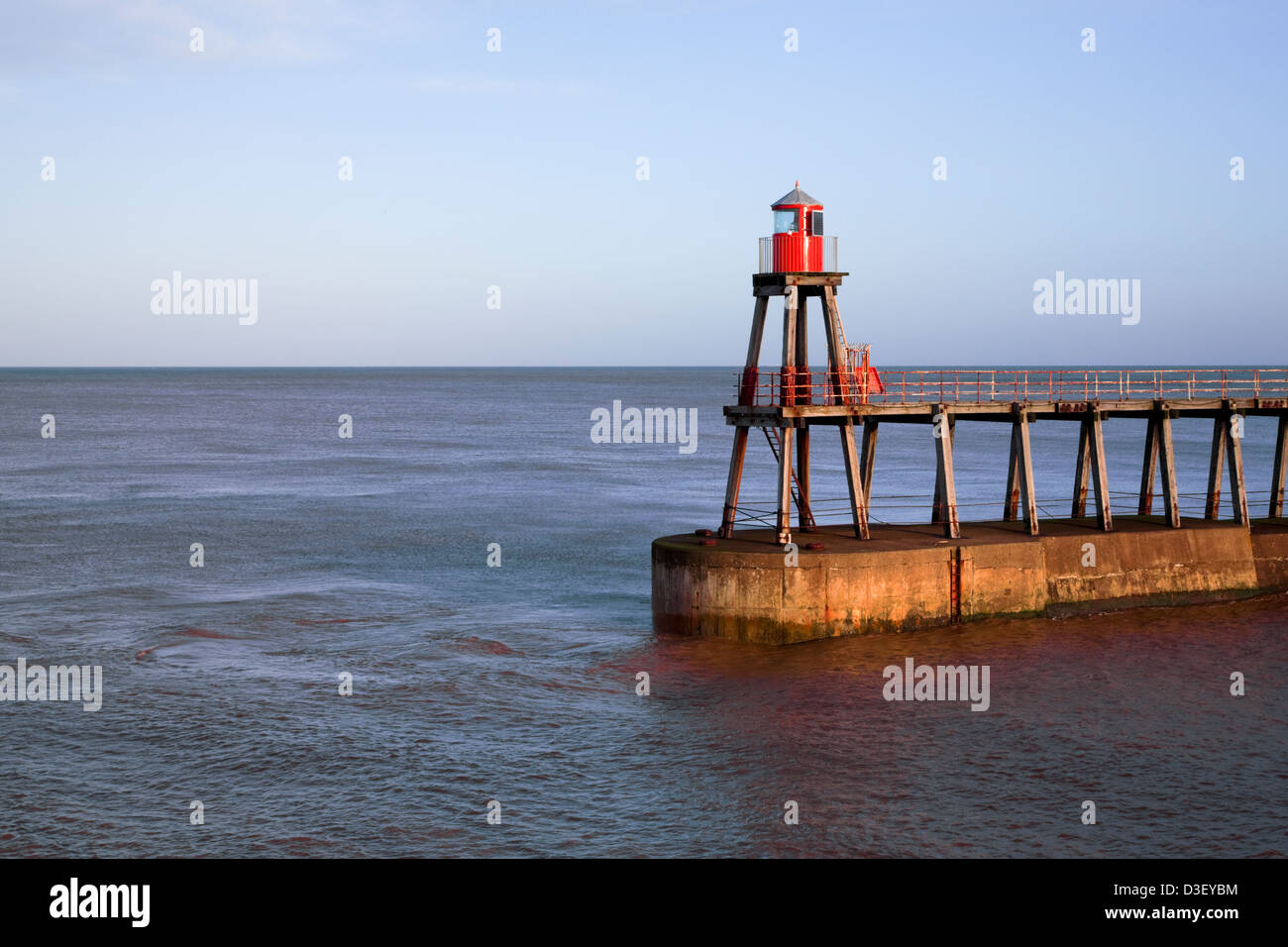 Port breakwater light and tower, Whitby, North Yorkshire, England Stock ...