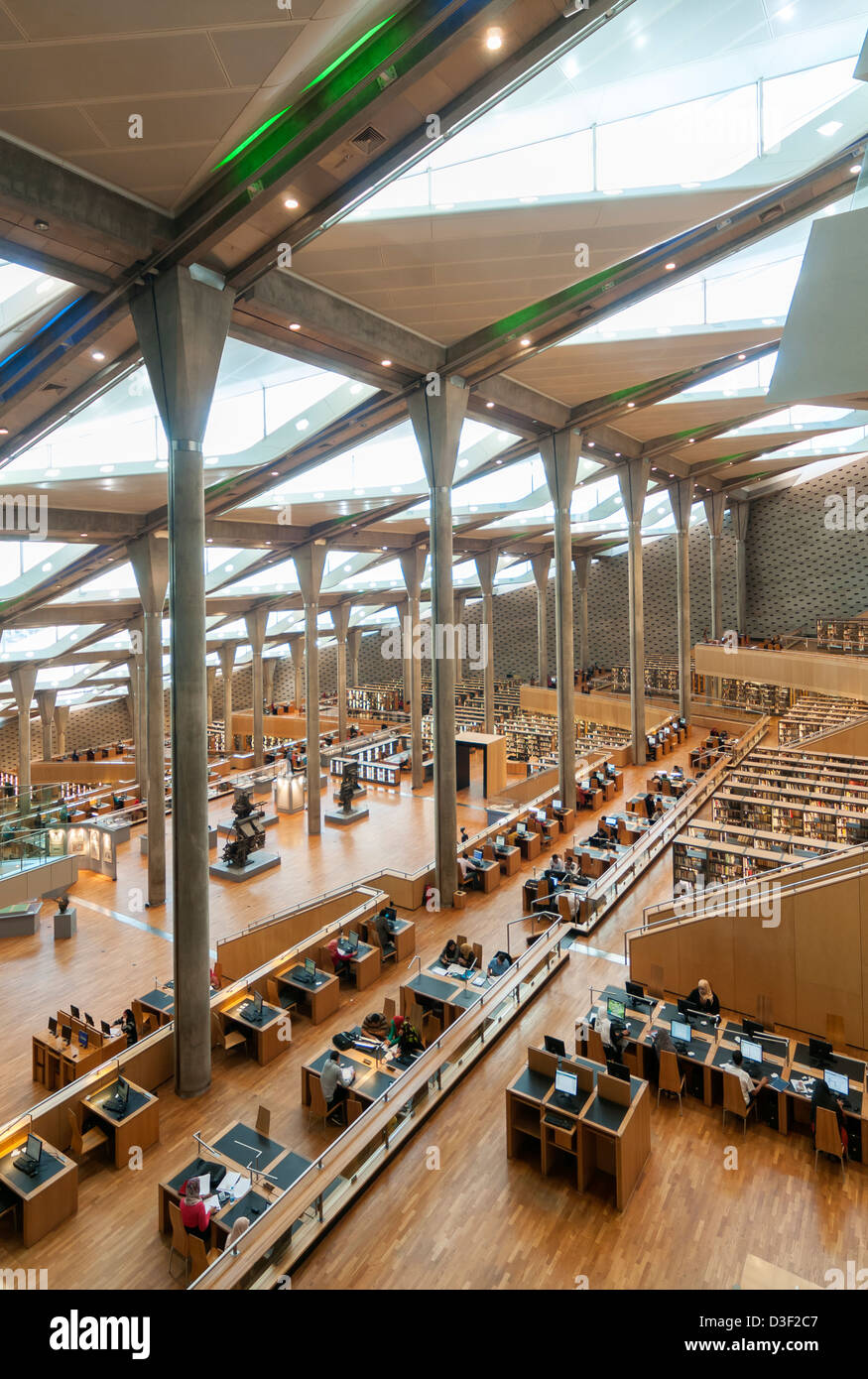 Interior of Main Reading Room of Bibliotheca Alexandrina (Library of ...