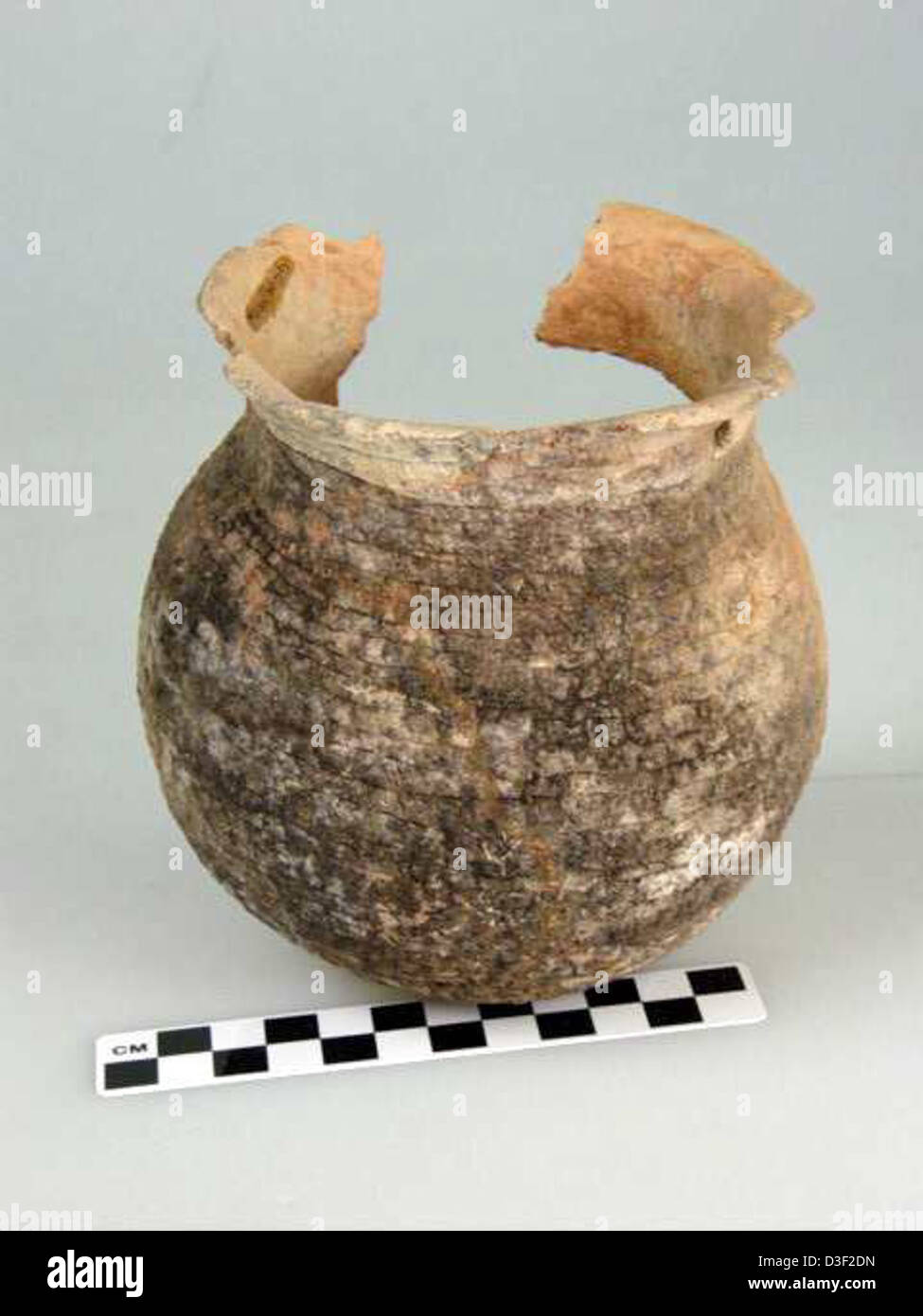 The Tusayan Corrugated Pottery collection in Grand Canyon National Park ...