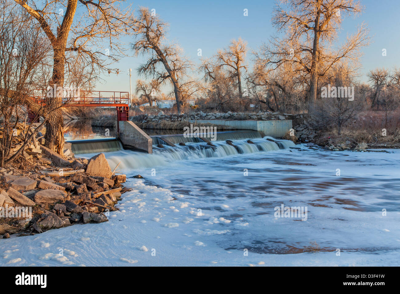 Small river weir hi-res stock photography and images - Alamy
