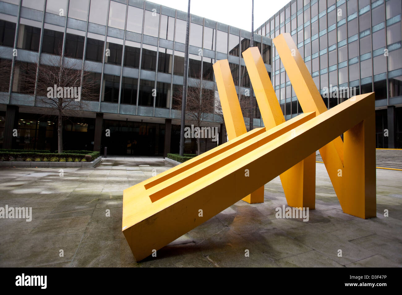 Baggot street hi-res stock photography and images - Alamy