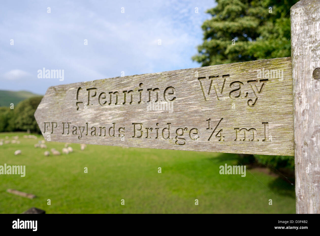 Sign for pennine Way, Yorkshire, England Stock Photo - Alamy