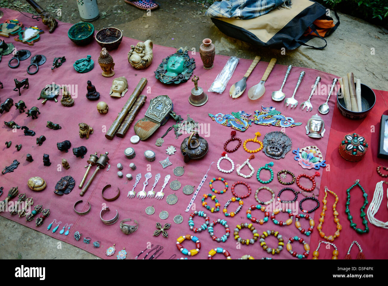 Local people tourists pilgrims hi-res stock photography and images - Alamy